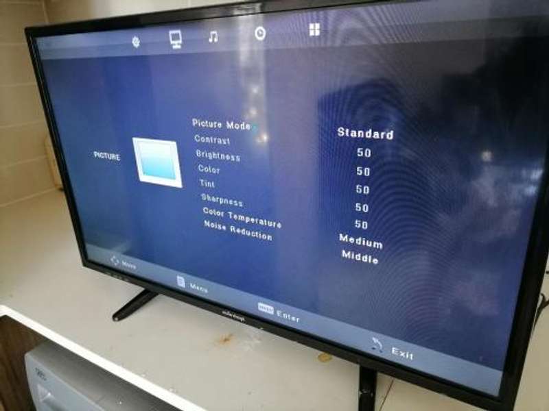 Other Small Appliances - ***MULLER & HAUPT 32 INCH HD Ready LED FLAT SCREEN TV MHS-32B**WORKING ...